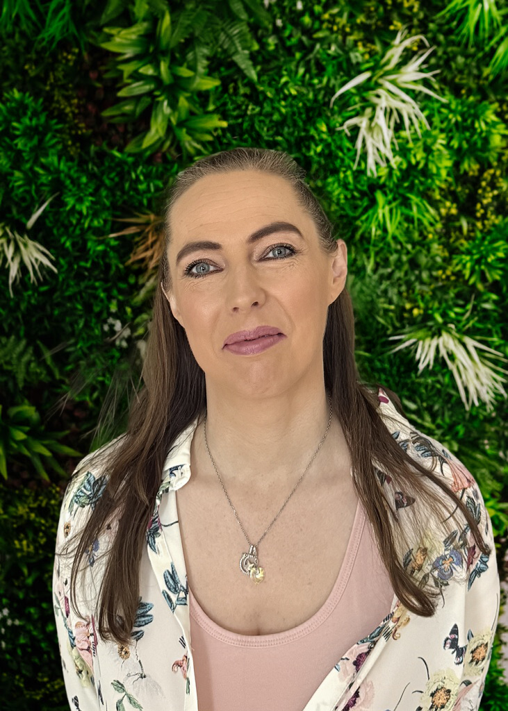 Elizabeth Sykes – Acquiesce